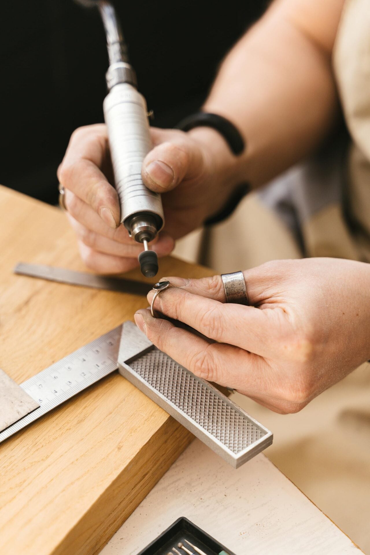 Jewelry & Guitar Repair - Pawn Central Pawn Shop in Illinois and Iowa